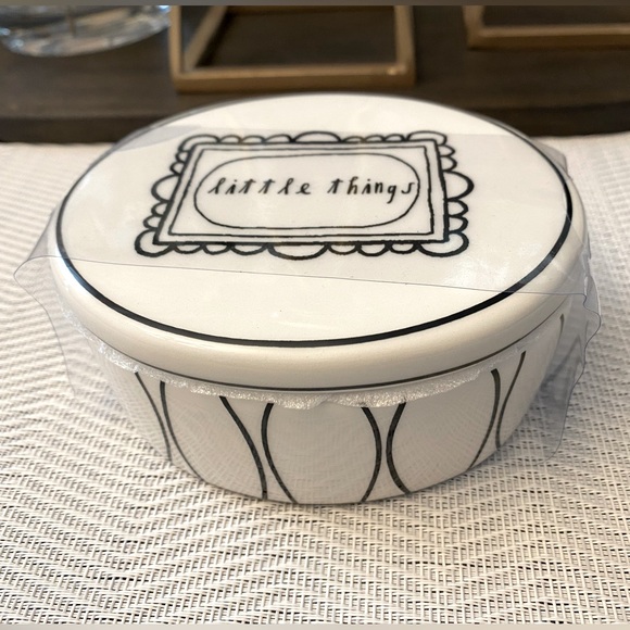 Rae Dunn | Storage & Organization | New Little Things Ceramic Covered ...